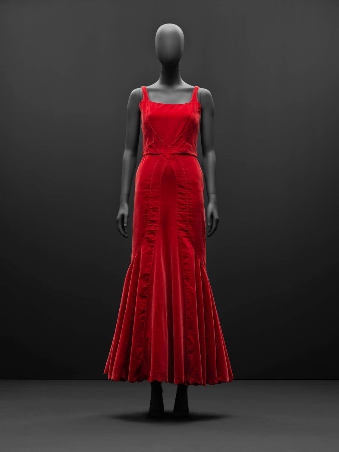 A Coco Chanel Exhibit is Coming to London’s V&A Museum - 10 Magazine USA